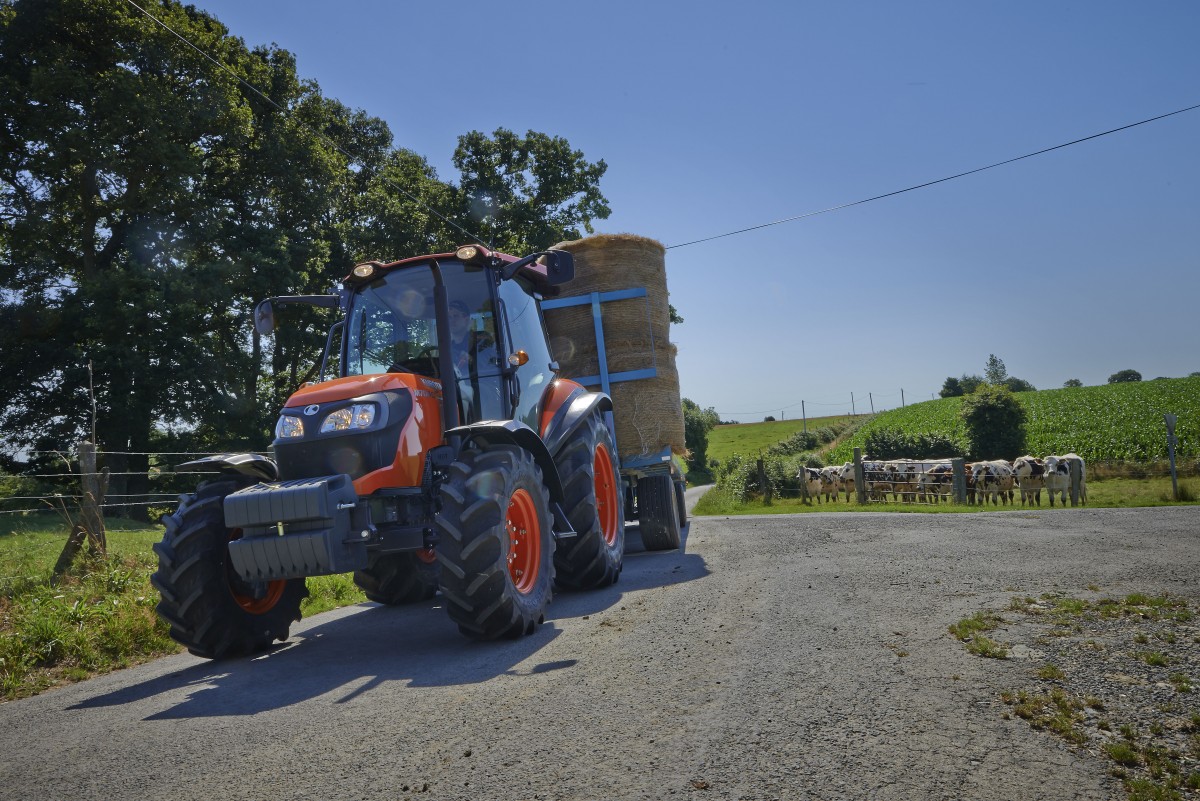 Agricultural Tractors Kubota M8560 - Kubota